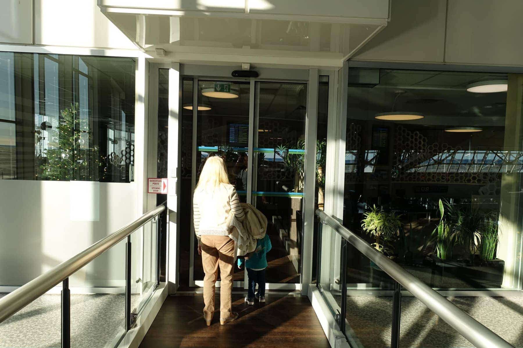 Review: The Canopy Lounge - Terminal 1 - Nice NCE | Milesopedia