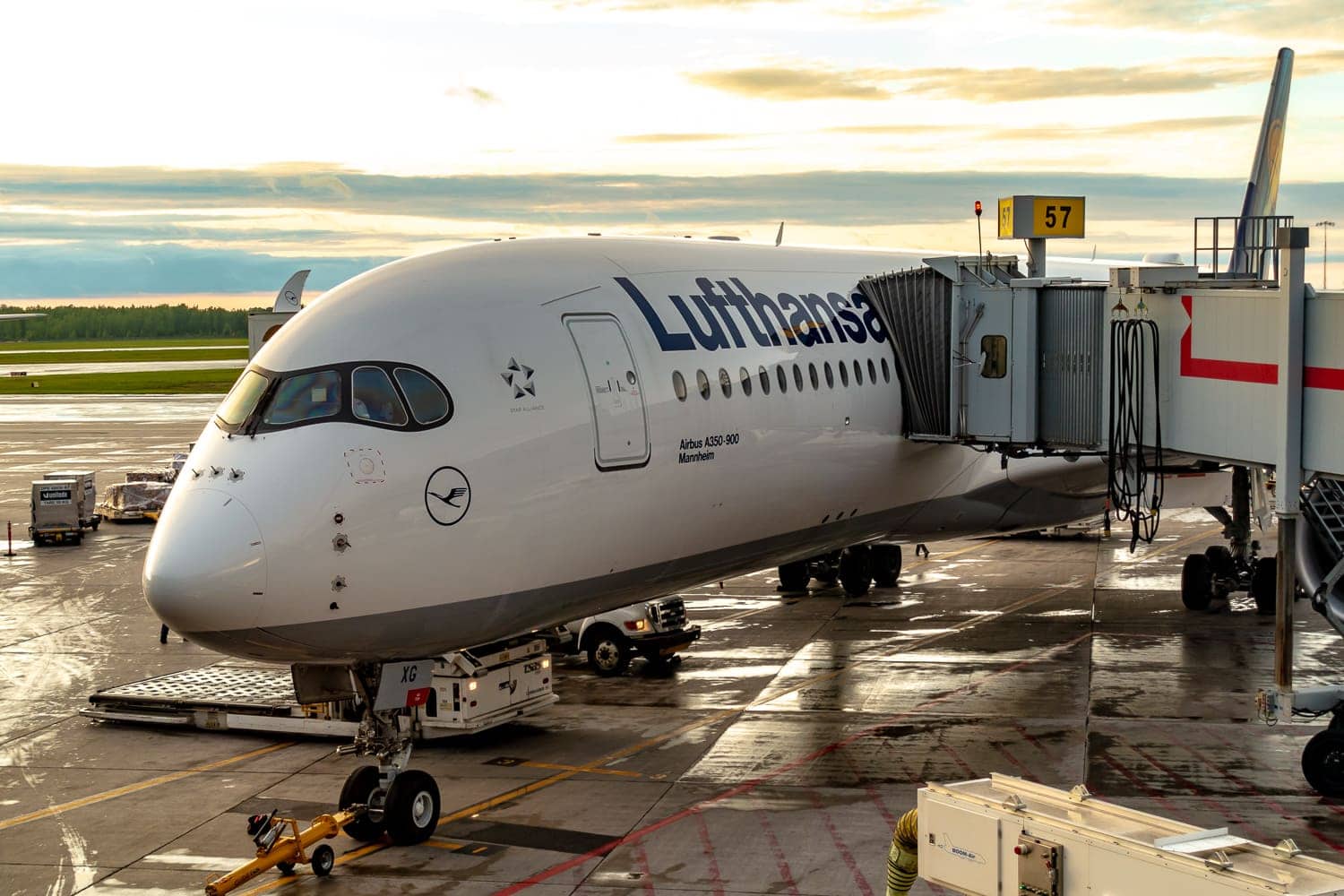 Aeroplan: Rules for Aeroplan Flight Rewards | Milesopedia