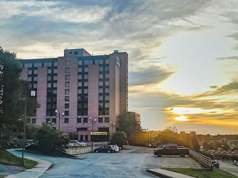 Review : Delta Hotels Sherbrooke Conference Centre | Marriott Bonvoy ...