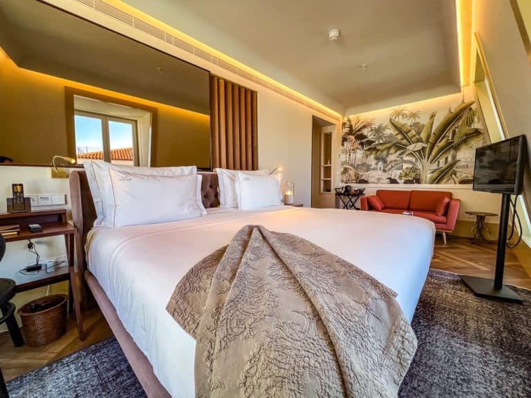 Review : The Ivens, Lisbon, Autograph Collection | Marriott Bonvoy ...