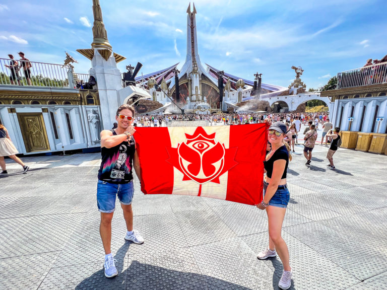 La Ronde: Your Guide for a Day of Entertainment in Montreal | Milesopedia