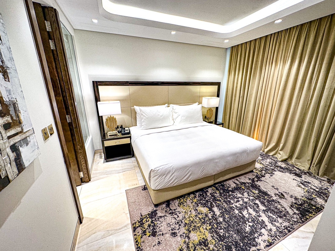 Review : Agora, Doha Lusail, Autograph Collection | Marriott Bonvoy ...