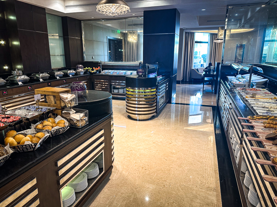 Review : Courtyard by Marriott Riyadh Diplomatic Quarter | Marriott ...