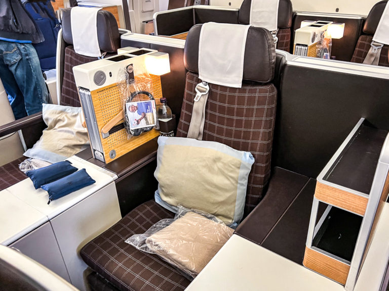Review: Swiss Premium Economy - B-777 - ZRH-LAX