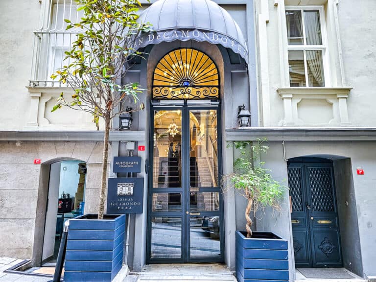 Review: Adahan DeCamondo Pera, Autograph Collection | Marriott Bonvoy ...
