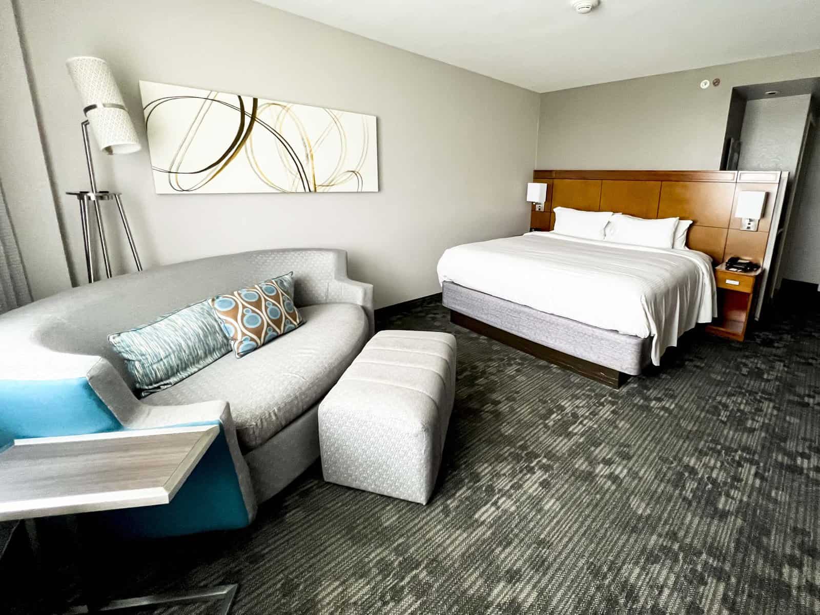 Review: Courtyard Miami Airport | Marriott Bonvoy | Milesopedia