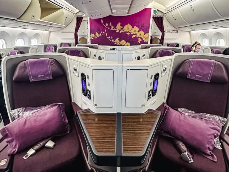 Review : Thai Airways B787-9 Business Class Royal Silk | Milesopedia