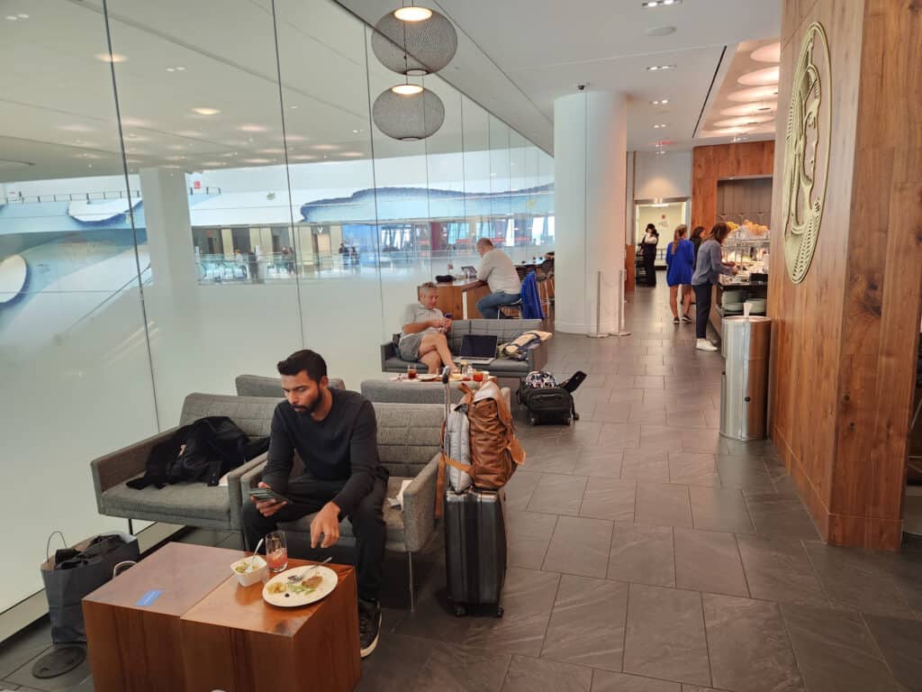 Review: Amex Centurion Lounge at New York's LaGuardia Airport | Milesopedia