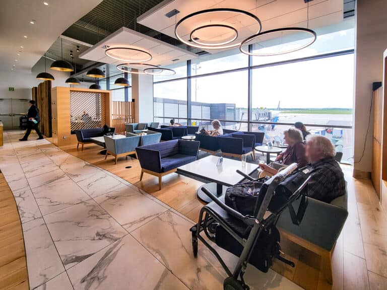Review: Aspire Lounge, Ottawa International Airport (YOW) | Milesopedia