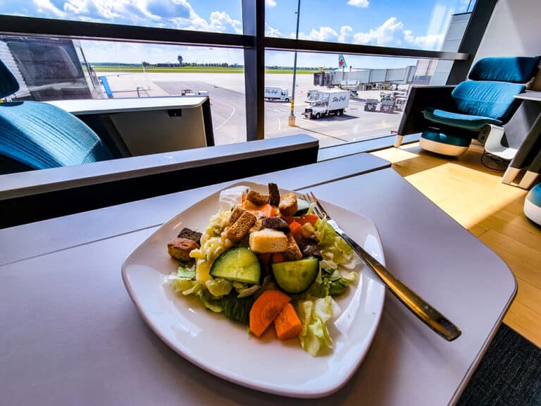 Review: Aspire Lounge, Ottawa International Airport (YOW) | Milesopedia