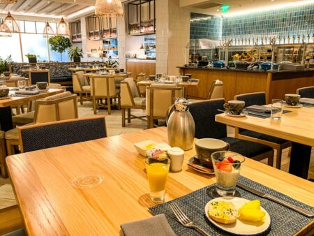 Review : Walt Disney World Swan Reserve | Marriott Bonvoy | Milesopedia