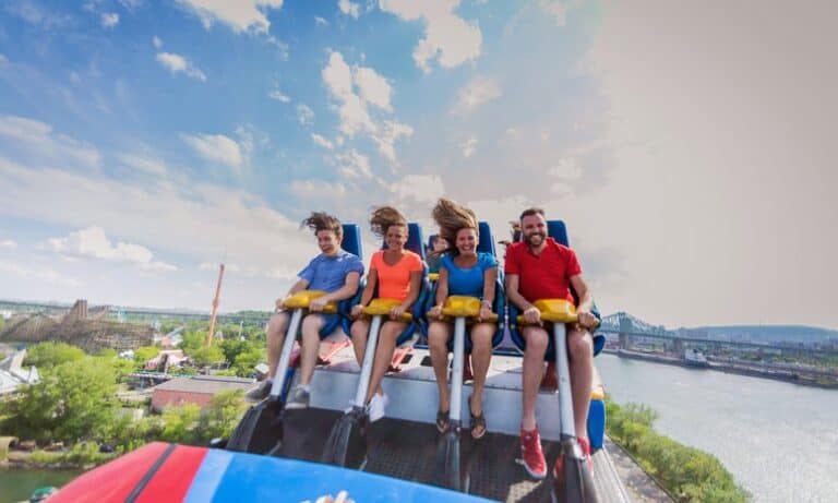 La Ronde: Your Guide for a Day of Entertainment in Montreal | Milesopedia