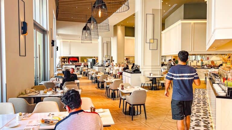 Review : JW Marriott Hotel Marina | Marriott Bonvoy, Dubai | Milesopedia