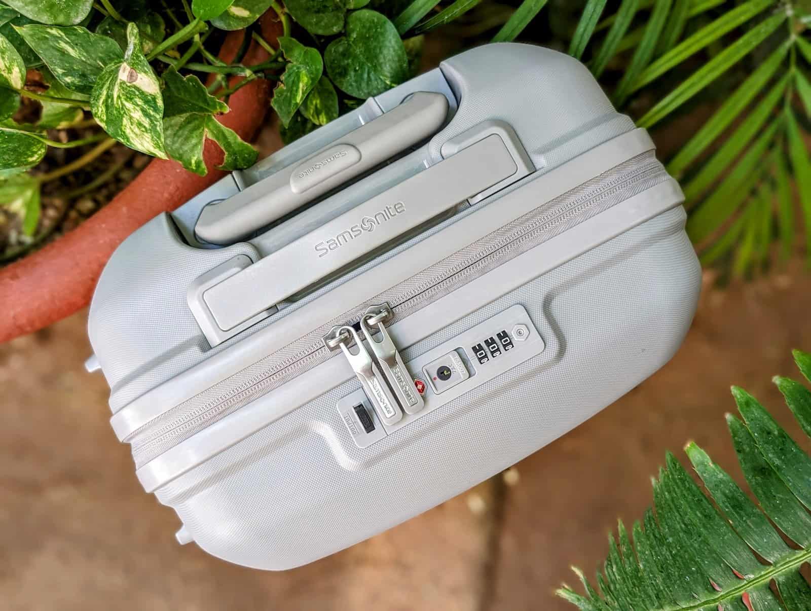 Review : Samsonite Outline Pro Spinner Carry-On | Milesopedia