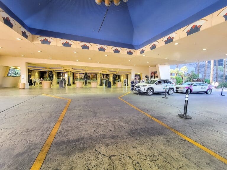 Review : Luxor Hotel & Casino, MGM Collection | Marriott Bonvoy ...