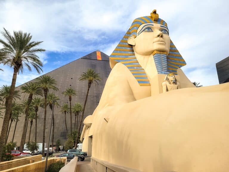 Review : Luxor Hotel & Casino, MGM Collection | Marriott Bonvoy ...