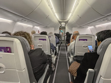 Review : Arajet Boeing 737 Max 8 | Economy Class | YUL-SDQ | Milesopedia