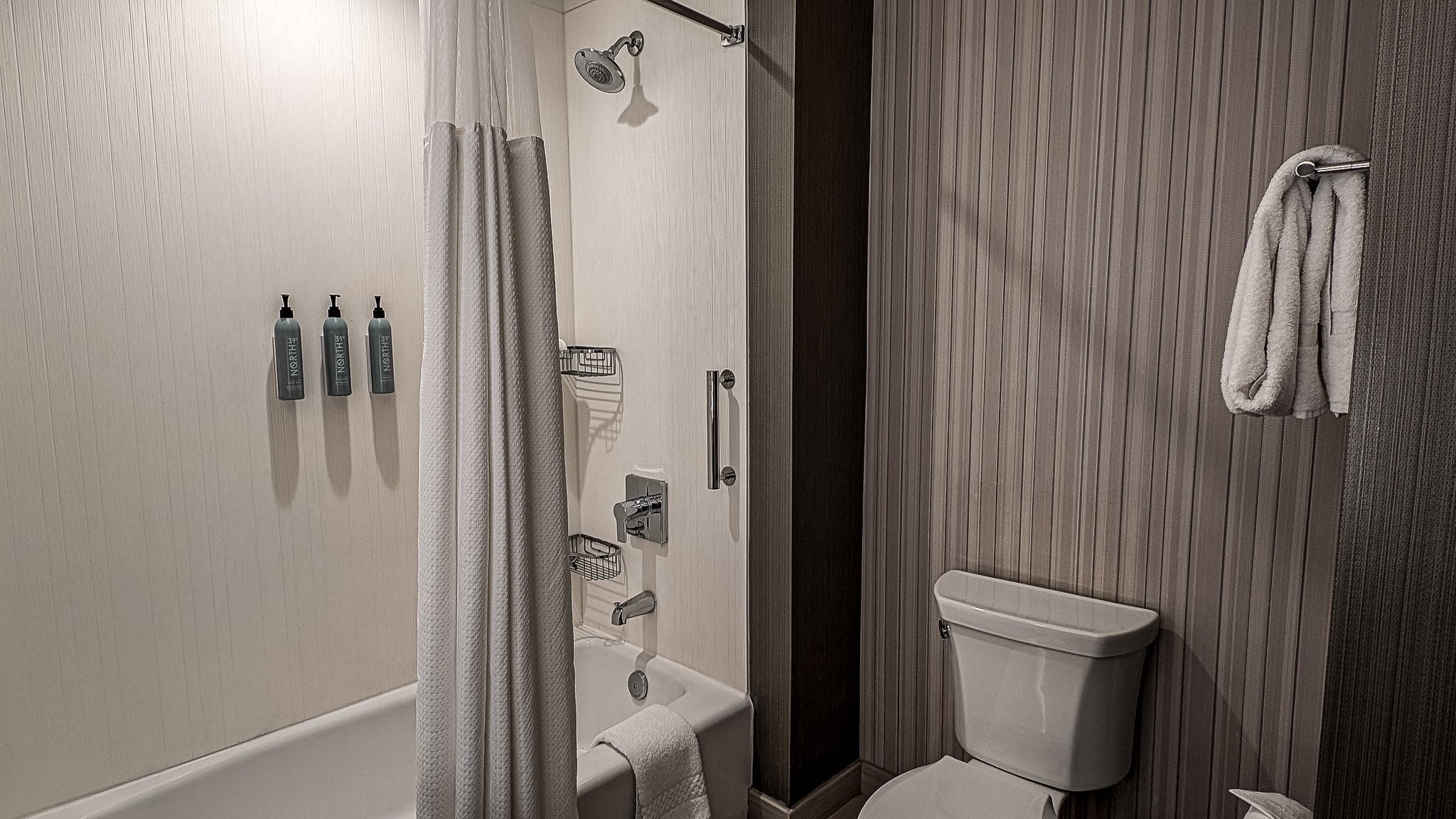 Review : Courtyard Houston Intercontinental Airport | Marriott Bonvoy ...