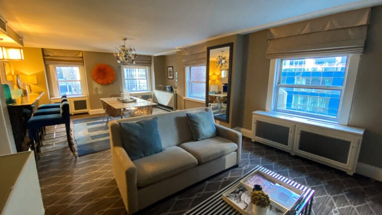 Review : The Lexington Hotel Autograph Collection | Marriott Bonvoy ...