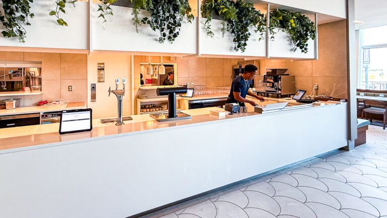 Review: Aspire Lounge – International Zone at Montreal-Trudeau (YUL ...